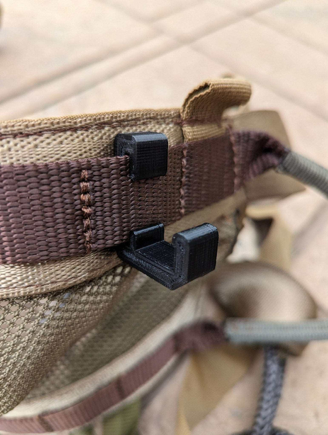 Saddle Hunting Climbing Stick Hanger – 3D Hunting Solutions